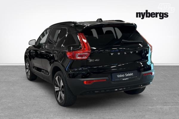 Melns Volvo XC40 2023 Kauņa, ar dzinēja tilpumu 0.00 L un nobraukumu 60 tūkst. km par 32922 €, foto 3 vietnē AUTOMOTO.COM.LV
