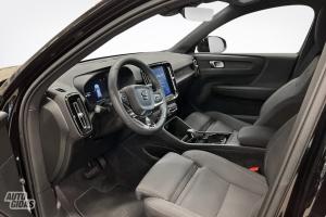 Melns Volvo XC40 2023 Kauņa, ar dzinēja tilpumu 0.00 L un nobraukumu 60 tūkst. km par 32922 €, foto 6 vietnē AUTOMOTO.COM.LV