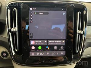 Черный Вольво XC40 2023 в Рига, объемом двигателя 2.00 л и пробегом 38 тыс. км за 31500 €, фото 14 на AUTOMOTO.COM.LV
