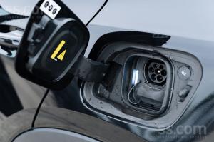 Black Volvo XC40 2023 in Riga, with an engine capacity of 0.00 L and mileage of 40 thousand km for 40900 €, photo 32 on AUTOMOTO.COM.LV