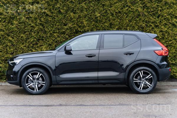 Черный Вольво XC40 2023 в Рига, объемом двигателя 2.00 л и пробегом 61 тыс. км за 33900 €, фото 9 на AUTOMOTO.COM.LV