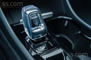 Black Volvo XC40 2023 in Riga, with an engine capacity of 2.00 L and mileage of 61 thousand km for 33900 €, photo 20 on AUTOMOTO.COM.LV