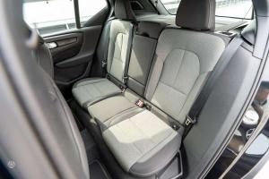 Melns Volvo XC40 2023 Viļņa, ar dzinēja tilpumu 1.97 L un nobraukumu 161 tūkst. km par 22264 €, foto 25 vietnē AUTOMOTO.COM.LV