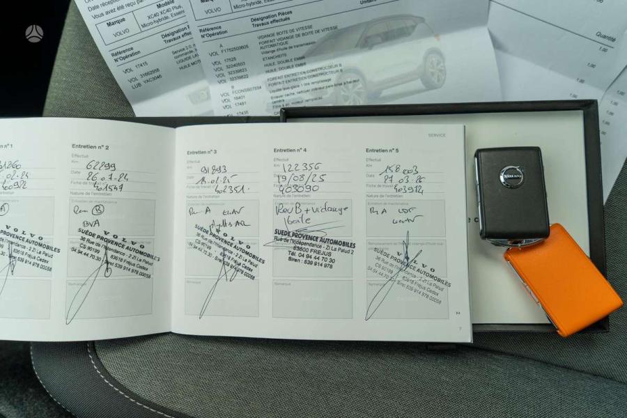 Melns Volvo XC40 2023 Viļņa, ar dzinēja tilpumu 1.97 L un nobraukumu 161 tūkst. km par 22264 €, foto 41 vietnē AUTOMOTO.COM.LV