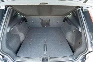 Black Volvo XC40 2023 in Vilnius, with an engine capacity of 1.97 L and mileage of 161 thousand km for 22300 €, photo 29 on AUTOMOTO.COM.LV