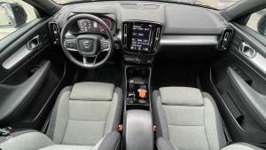 Black Volvo XC40 2023 in Marijampole, with an engine capacity of 1.48 L and mileage of 195 thousand km for 19500 €, photo 19 on AUTOMOTO.COM.LV