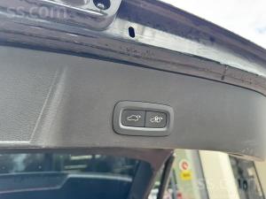 Melns Volvo XC40 2023 Rīga, ar dzinēja tilpumu 2.00 L un nobraukumu 221 tūkst. km par 21500 €, foto 15 vietnē AUTOMOTO.COM.LV
