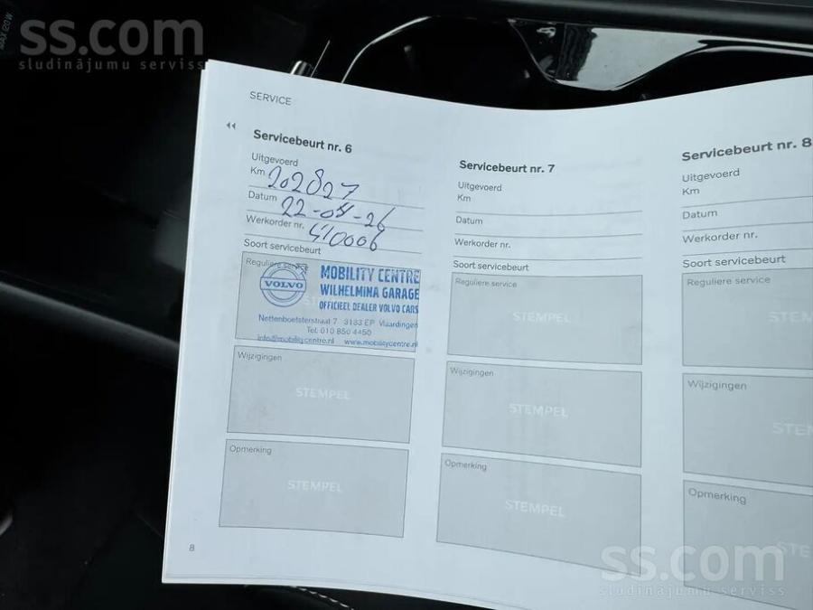 Melns Volvo XC40 2023 Rīga, ar dzinēja tilpumu 2.00 L un nobraukumu 221 tūkst. km par 21500 €, foto 16 vietnē AUTOMOTO.COM.LV