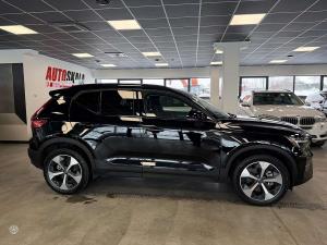 Melns Volvo XC40 2025 Klaipėda, ar dzinēja tilpumu 2.00 L un nobraukumu 10 tūkst. km par 28300 €, foto 26 vietnē AUTOMOTO.COM.LV