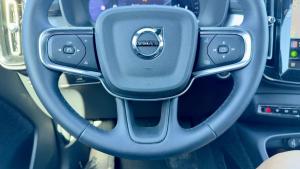 Melns Volvo XC40 2025 Šauļi, ar dzinēja tilpumu 1.97 L un nobraukumu 11 tūkst. km par 21900 €, foto 12 vietnē AUTOMOTO.COM.LV