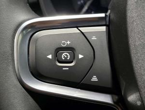 Melns Volvo XC40 2025 Šauļi, ar dzinēja tilpumu 1.97 L un nobraukumu 28 tūkst. km par 32900 €, foto 16 vietnē AUTOMOTO.COM.LV