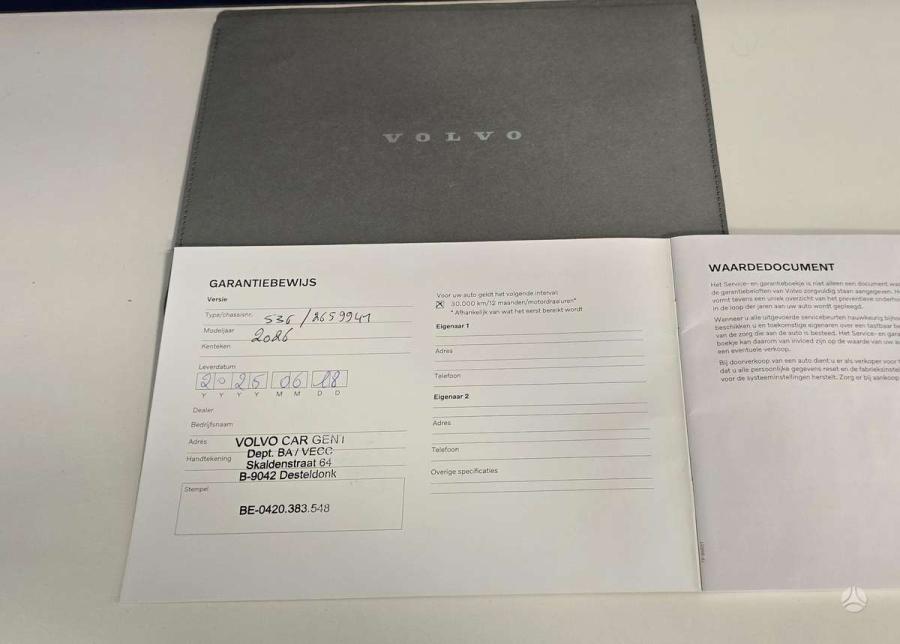 Melns Volvo XC40 2025 Šauļi, ar dzinēja tilpumu 1.97 L un nobraukumu 28 tūkst. km par 32900 €, foto 31 vietnē AUTOMOTO.COM.LV