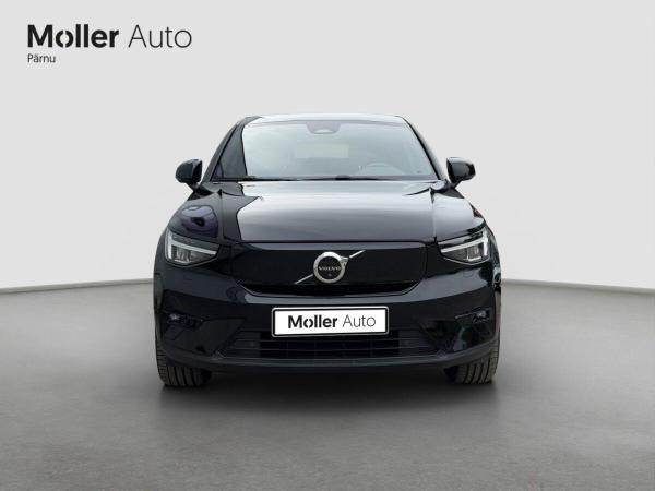 Melns Volvo XC40 2022 Pērnava, ar dzinēja tilpumu 0.00 L un nobraukumu 90 tūkst. km par 35200 €, foto 3 vietnē AUTOMOTO.COM.LV