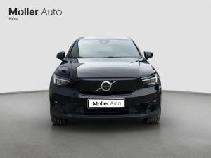 Melns Volvo XC40 2022 Pērnava, ar dzinēja tilpumu 0.00 L un nobraukumu 90 tūkst. km par 35200 €, foto 4 vietnē AUTOMOTO.COM.LV