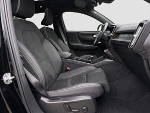 Melns Volvo XC40 2022 Pērnava, ar dzinēja tilpumu 0.00 L un nobraukumu 90 tūkst. km par 35200 €, foto 6 vietnē AUTOMOTO.COM.LV