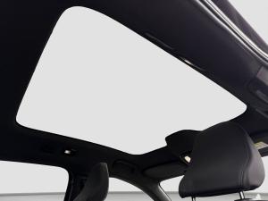 Melns Volvo XC40 2022 Pērnava, ar dzinēja tilpumu 0.00 L un nobraukumu 90 tūkst. km par 35200 €, foto 9 vietnē AUTOMOTO.COM.LV