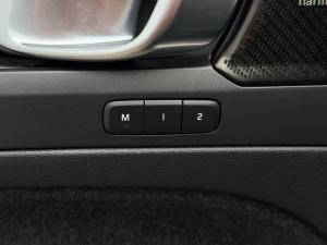 Melns Volvo XC40 2022 Pērnava, ar dzinēja tilpumu 0.00 L un nobraukumu 90 tūkst. km par 35200 €, foto 10 vietnē AUTOMOTO.COM.LV