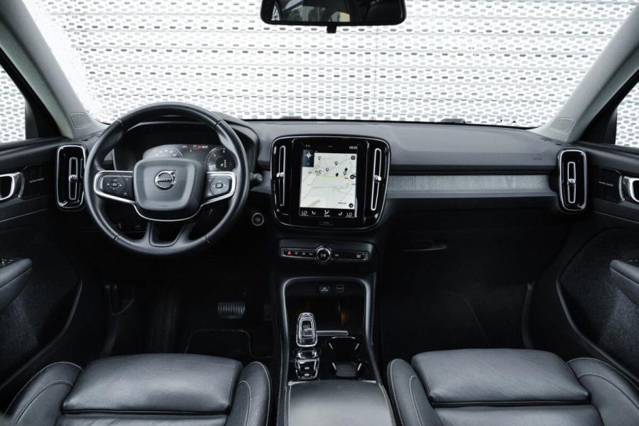 Черный Вольво XC40 2019 в Марупе, объемом двигателя 2.00 л и пробегом 125 тыс. км за 20000 €, фото 7 на AUTOMOTO.COM.LV