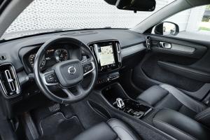 Черный Вольво XC40 2019 в Марупе, объемом двигателя 2.00 л и пробегом 125 тыс. км за 20000 €, фото 10 на AUTOMOTO.COM.LV