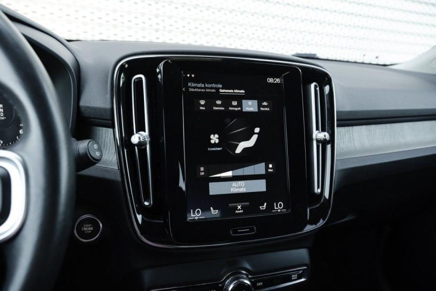 Черный Вольво XC40 2019 в Марупе, объемом двигателя 2.00 л и пробегом 125 тыс. км за 20000 €, фото 17 на AUTOMOTO.COM.LV