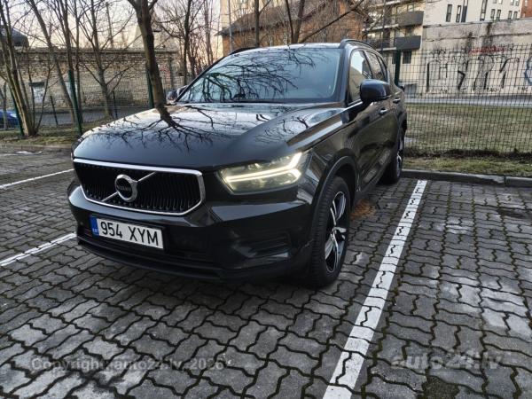 Black Volvo XC40 2020 in Tallinn, with an engine capacity of 1.50 L and mileage of 200 thousand km for 19900 €, photo 2 on AUTOMOTO.COM.LV