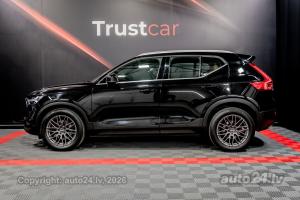 Melns Volvo XC40 2020 Pērnava, ar dzinēja tilpumu 2.00 L un nobraukumu 216 tūkst. km par 18999 €, foto 7 vietnē AUTOMOTO.COM.LV