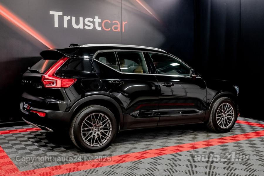 Melns Volvo XC40 2020 Pērnava, ar dzinēja tilpumu 2.00 L un nobraukumu 216 tūkst. km par 18999 €, foto 9 vietnē AUTOMOTO.COM.LV