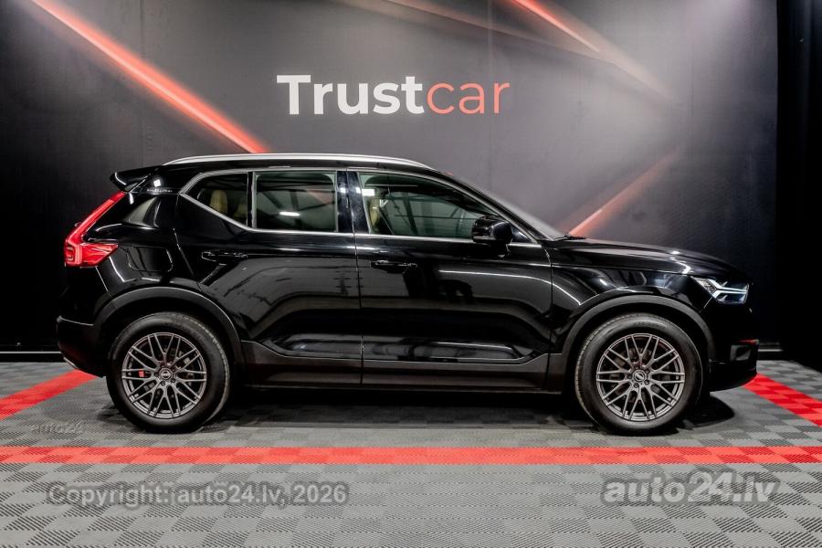 Melns Volvo XC40 2020 Pērnava, ar dzinēja tilpumu 2.00 L un nobraukumu 216 tūkst. km par 18999 €, foto 10 vietnē AUTOMOTO.COM.LV