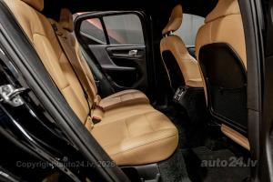 Melns Volvo XC40 2020 Pērnava, ar dzinēja tilpumu 2.00 L un nobraukumu 216 tūkst. km par 18999 €, foto 17 vietnē AUTOMOTO.COM.LV