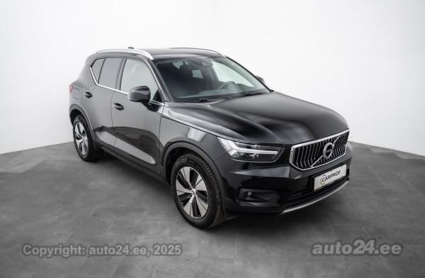 Melns Volvo XC40 2021 Tallina, ar dzinēja tilpumu 1.50 L un nobraukumu 51 tūkst. km par 27999 €, foto 3 vietnē AUTOMOTO.COM.LV