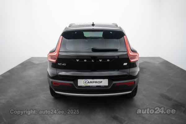 Melns Volvo XC40 2021 Tallina, ar dzinēja tilpumu 1.50 L un nobraukumu 51 tūkst. km par 27999 €, foto 5 vietnē AUTOMOTO.COM.LV