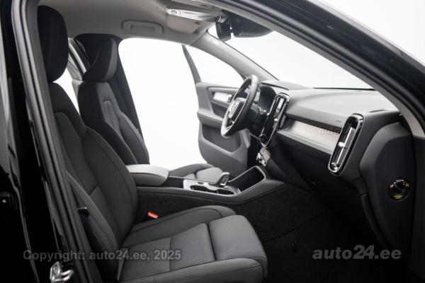 Черный Вольво XC40 2021 в Таллин, объемом двигателя 1.50 л и пробегом 51 тыс. км за 27999 €, фото 11 на AUTOMOTO.COM.LV