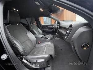 Melns Volvo XC40 2021 Tartu, ar dzinēja tilpumu 1.50 L un nobraukumu 136 tūkst. km par 25999 €, foto 8 vietnē AUTOMOTO.COM.LV