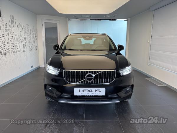 Volvo XC40 2021 Tallina vietnē Melns Volvo XC40 2021 Tallina, ar dzinēja tilpumu 2.00 L un nobraukumu 104 tūkst. km par 25900 €, foto 4 vietnē AUTOMOTO.COM.LV