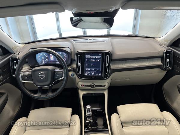 Volvo XC40 2021 Tallina vietnē Melns Volvo XC40 2021 Tallina, ar dzinēja tilpumu 2.00 L un nobraukumu 104 tūkst. km par 25900 €, foto 11 vietnē AUTOMOTO.COM.LV