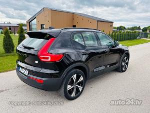 Black Volvo XC40 2022 in Tallinn, with an engine capacity of 0.00 L and mileage of 185 thousand km for 25900 €, photo 4 on AUTOMOTO.COM.LV