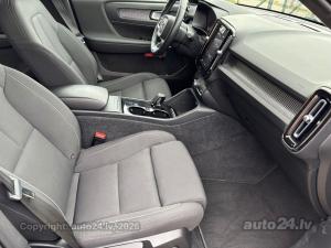 Black Volvo XC40 2022 in Tallinn, with an engine capacity of 0.00 L and mileage of 185 thousand km for 25900 €, photo 13 on AUTOMOTO.COM.LV