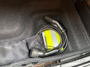 Black Volvo XC40 2022 in Tallinn, with an engine capacity of 0.00 L and mileage of 185 thousand km for 25900 €, photo 17 on AUTOMOTO.COM.LV