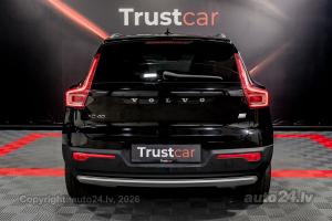 Черный Вольво XC40 2022 в Пярну, объемом двигателя 1.50 л и пробегом 140 тыс. км за 21500 €, фото 11 на AUTOMOTO.COM.LV