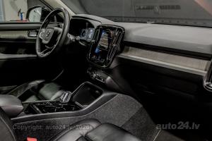 Черный Вольво XC40 2022 в Пярну, объемом двигателя 1.50 л и пробегом 140 тыс. км за 21500 €, фото 16 на AUTOMOTO.COM.LV