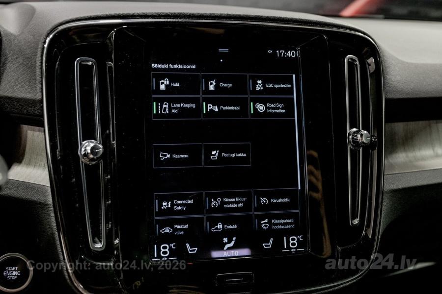 Черный Вольво XC40 2022 в Пярну, объемом двигателя 1.50 л и пробегом 140 тыс. км за 21500 €, фото 26 на AUTOMOTO.COM.LV