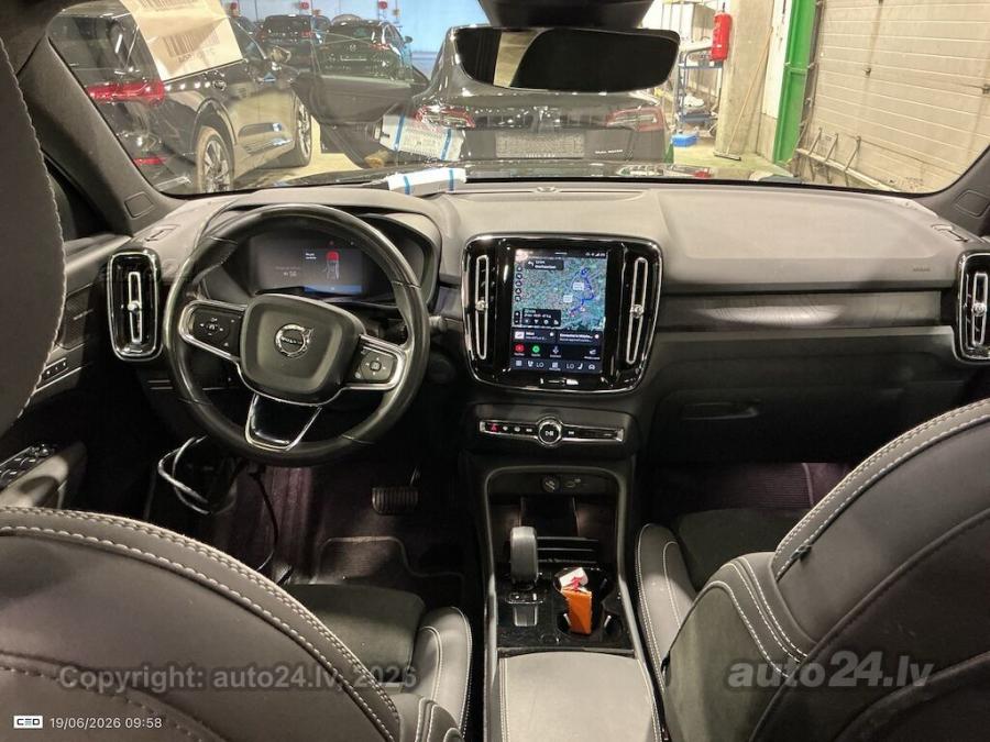 Черный Вольво XC40 2023 в Тарту, объемом двигателя 0.00 л и пробегом 206 тыс. км за 23900 €, фото 6 на AUTOMOTO.COM.LV
