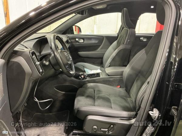 Черный Вольво XC40 2023 в Тарту, объемом двигателя 0.00 л и пробегом 206 тыс. км за 23900 €, фото 8 на AUTOMOTO.COM.LV