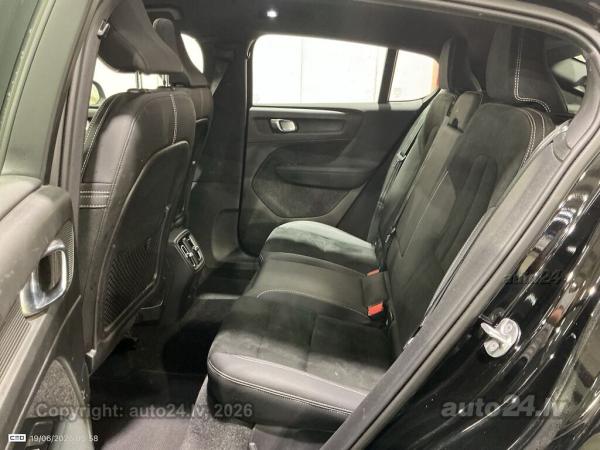 Черный Вольво XC40 2023 в Тарту, объемом двигателя 0.00 л и пробегом 206 тыс. км за 23900 €, фото 9 на AUTOMOTO.COM.LV