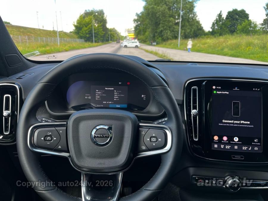 Melns Volvo XC40 2024 Tallina, ar dzinēja tilpumu 0.00 L un nobraukumu 48 tūkst. km par 38000 €, foto 10 vietnē AUTOMOTO.COM.LV