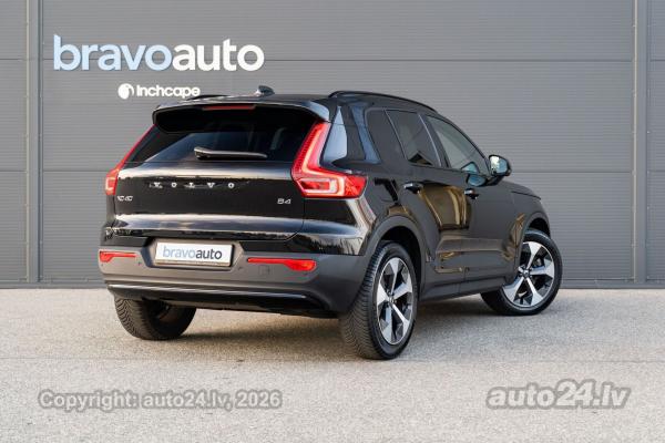 Black Volvo XC40 2024 in Tartu, with an engine capacity of 2.00 L and mileage of 29 thousand km for 37500 €, photo 9 on AUTOMOTO.COM.LV