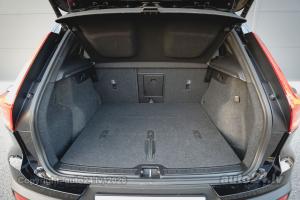 Черный Вольво XC40 2024 в Тарту, объемом двигателя 2.00 л и пробегом 29 тыс. км за 37500 €, фото 26 на AUTOMOTO.COM.LV