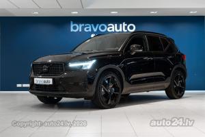 Melns Volvo XC40 2024 Tallina, ar dzinēja tilpumu 2.00 L un nobraukumu 25 tūkst. km par 37500 €, foto  vietnē AUTOMOTO.COM.LV