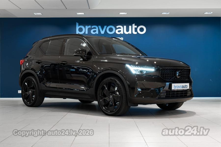 Black Volvo XC40 2024 in Tallinn, with an engine capacity of 2.00 L and mileage of 25 thousand km for 37500 €, photo 4 on AUTOMOTO.COM.LV