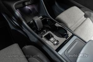 Black Volvo XC40 2024 in Tallinn, with an engine capacity of 2.00 L and mileage of 25 thousand km for 37500 €, photo 14 on AUTOMOTO.COM.LV